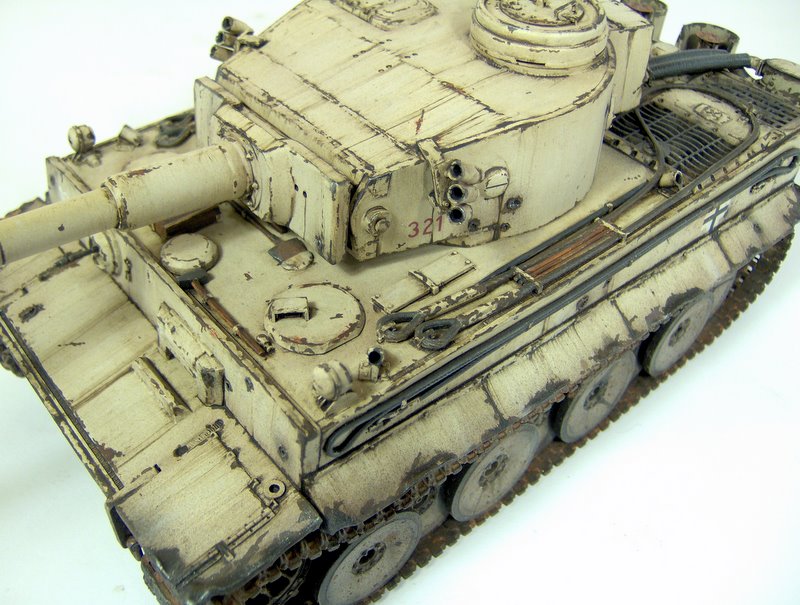 Gulumik Military Models: Tiger early 1/35 Academy