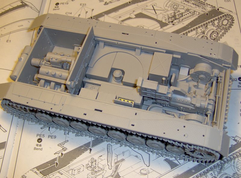 Gulumik Military Models: Ostwind 1/35 Trumpeter