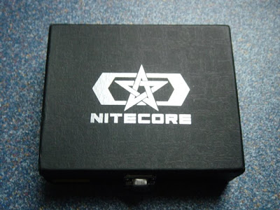 A.C.D.S. Belgium: [Review] Nitecore Extreme E3