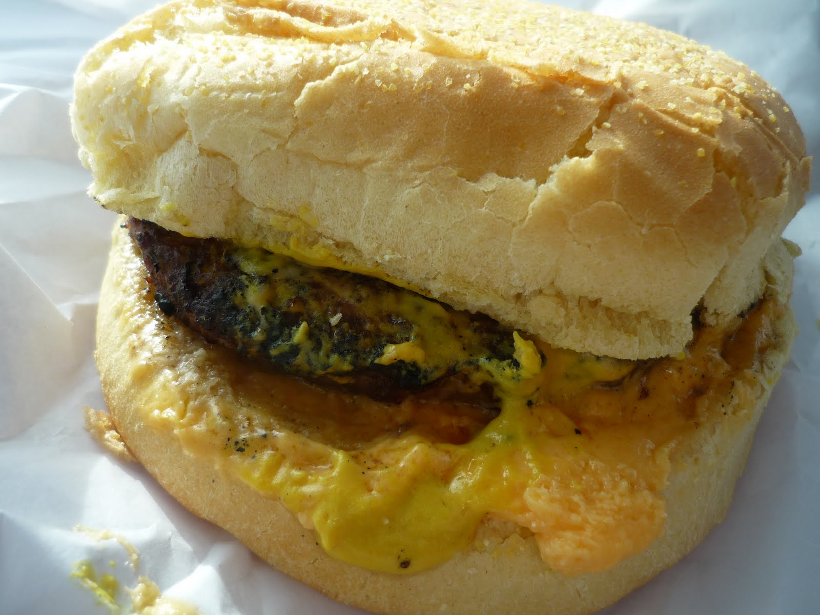 Smokin' Chokin' and Chowing with the King: Poochie's