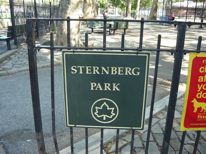 Dumbo Books of Brooklyn: Tuesday Afternoon in Williamsburg: Fun at ...