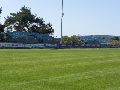 Stadien in Hessen: Taunusstein-Wehen(Halberg-Stadion)