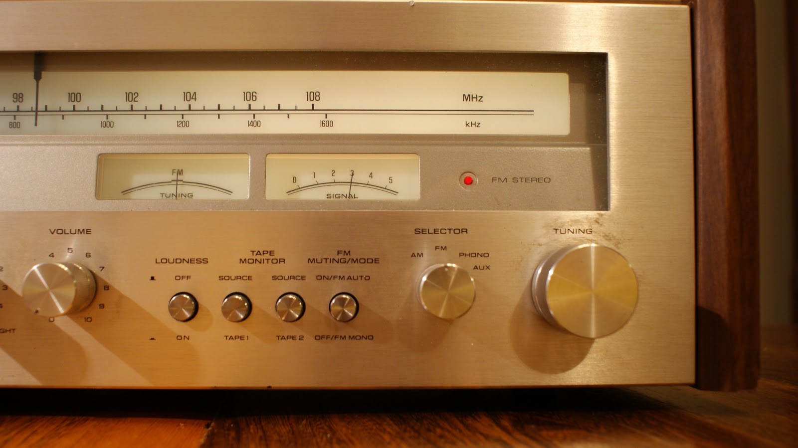 VINTAGE SOUND: Technics Sa-5370 Receiver