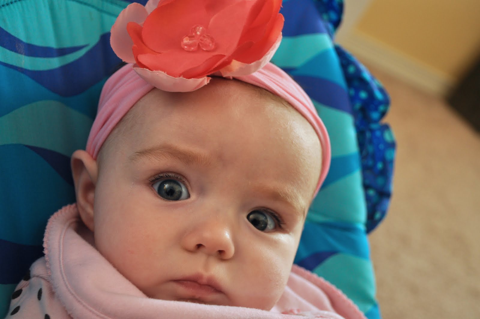 easy stretchy baby headband tutorial | Little Birdie Secrets