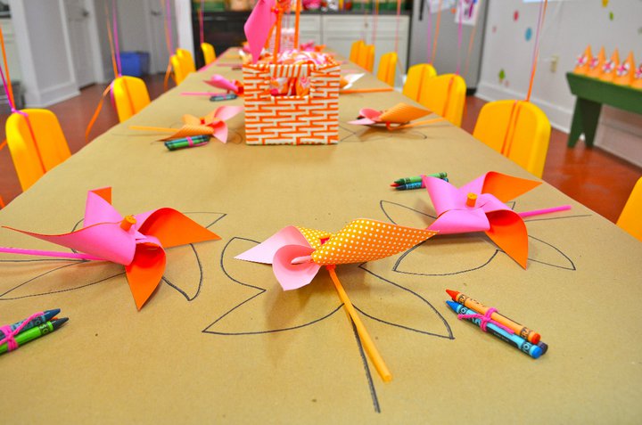 Pluff Mudd Studio: Adorable Pinwheel Party