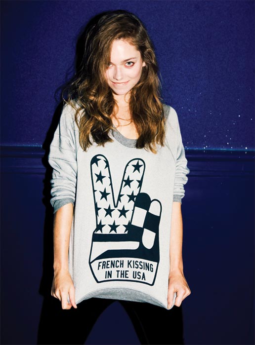 Callahan.: We Need Your T-shirts Zoe Karssen.