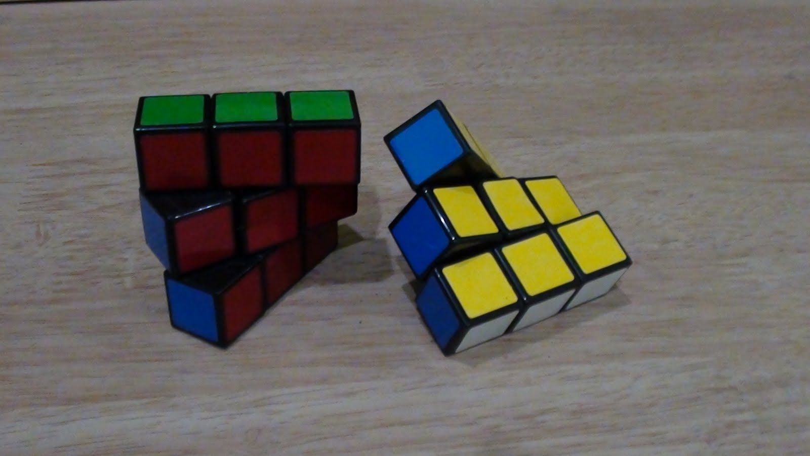 azmi Rubiks Collection: rubik's 3x3x1 aka floppy cube