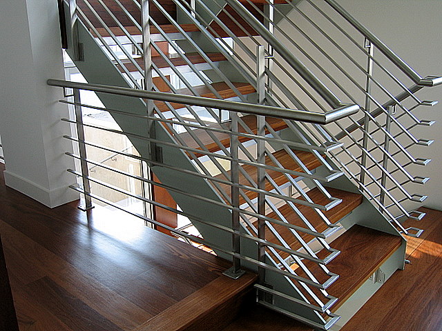 dian's blog: Stainless Steel Railing Designs to Your House