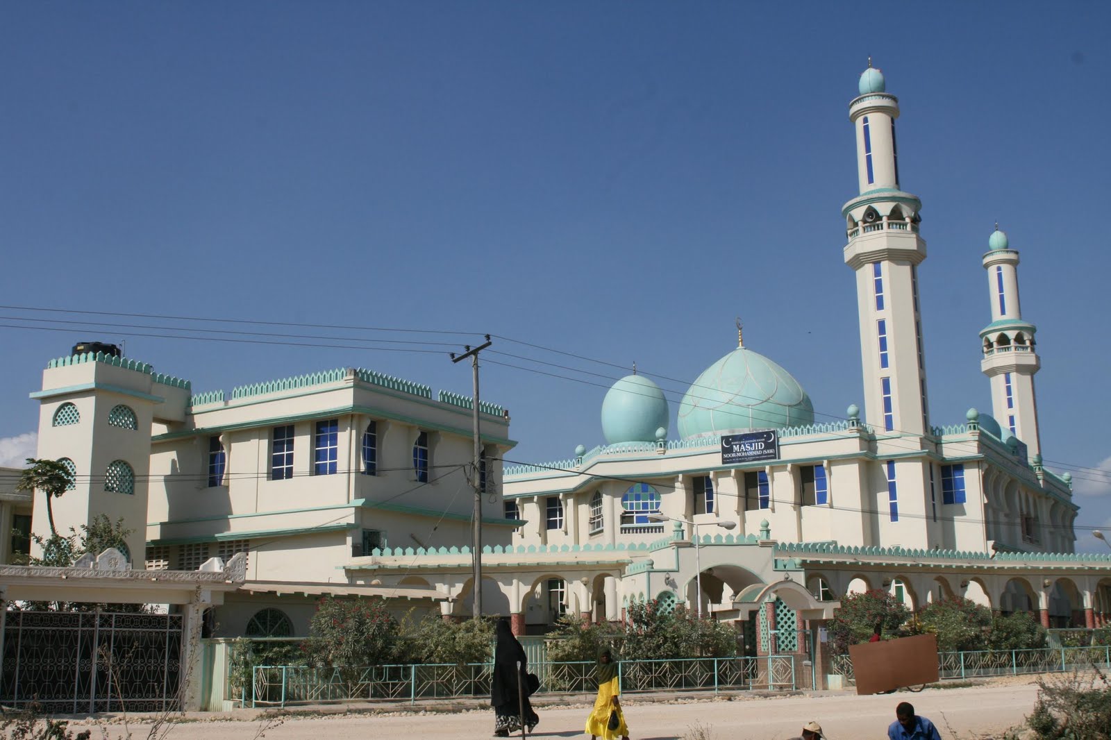 WENYE DATA TUPATIENI MAJINA YA MISIKITI NA MITAA ILIPO - ZanziNews