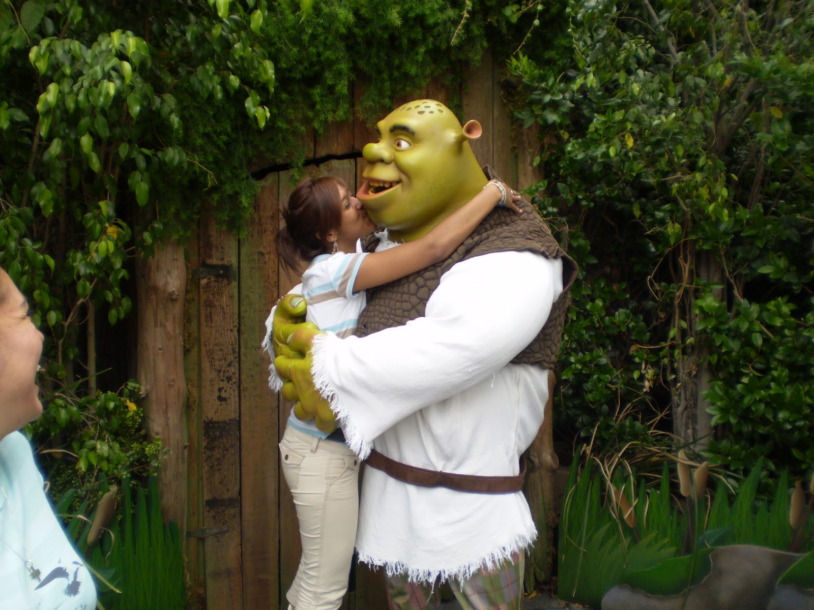 Gossip Land: "El ogro más famoso de Hollywood, encabeza taquilla con su ...