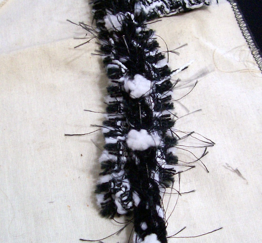 BARRIENTOS COUTURE: MAKING A CHANEL SUIT TRIM