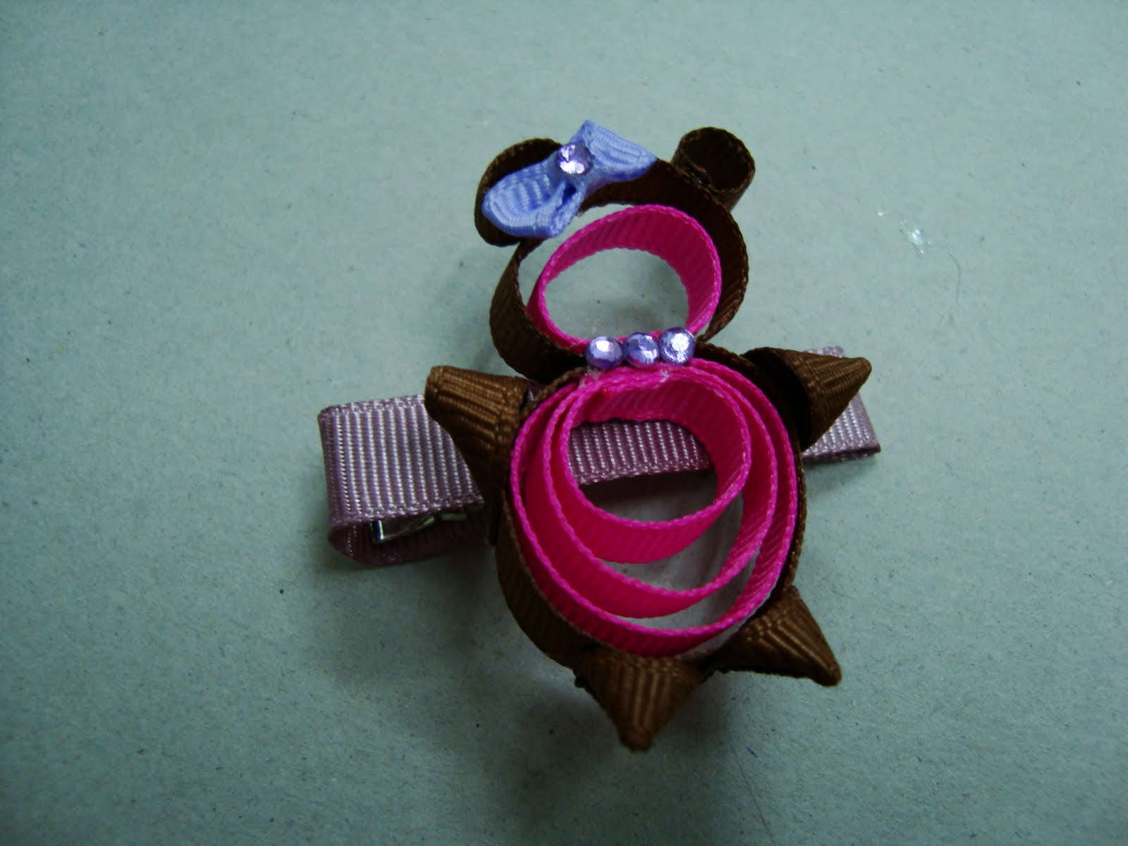 Bow N Ribbon: Little Brown Bear Ribbon Art Hair Clip