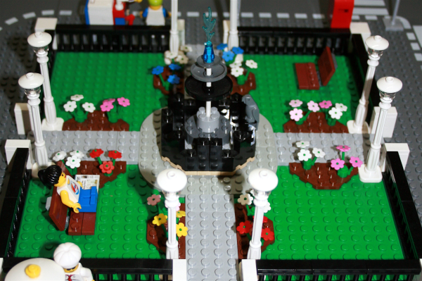 LEGO City Life: A Day in the Park