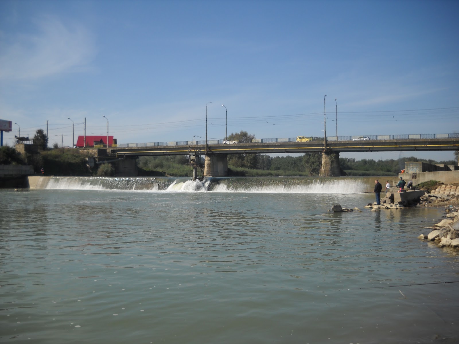 Pescuit: aprilie 2011