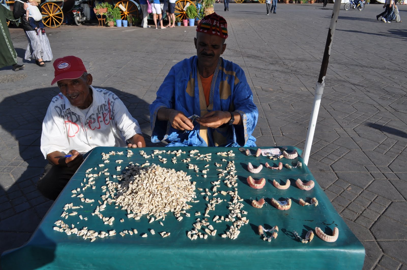 Marty's Around the World: Selling false teeth in the market