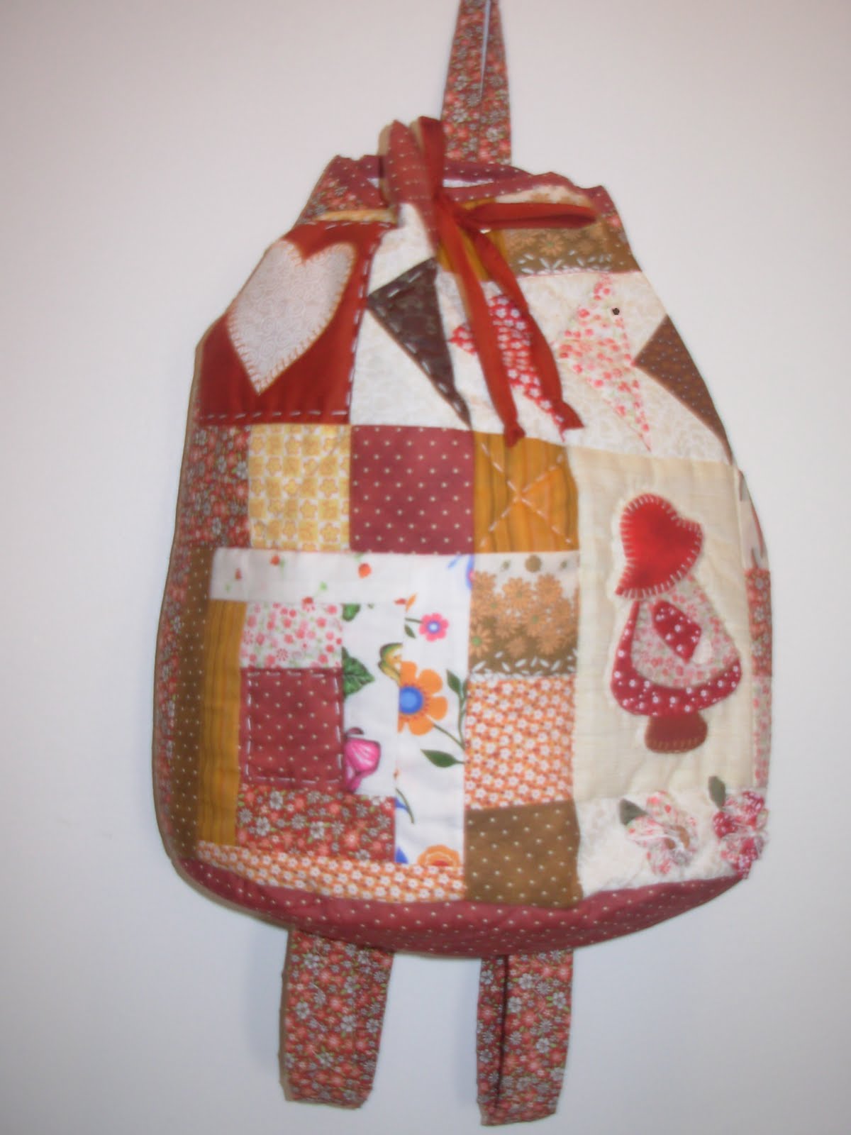 Que lindo Patchwork: Mochila Patch Tons Terra