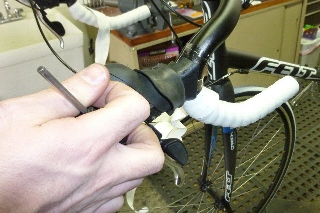 Road Rage Cycling Blog: Bike Mistakes - Part 1: Handlebar