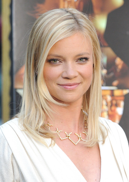 hollywood hot gallery: Amy smart Actress Pics, Amy Hairstyles