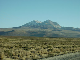 A los Cuatrovientos: Por la Ruta de los Volcanes