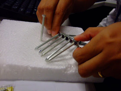 life is beautiful::::: Retro :- Teambuilding - Nail Balance