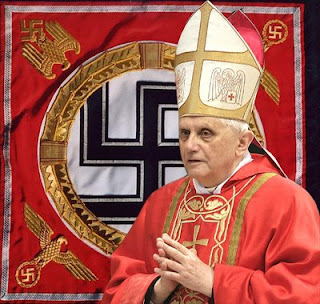 .: Heil Ratzinger!