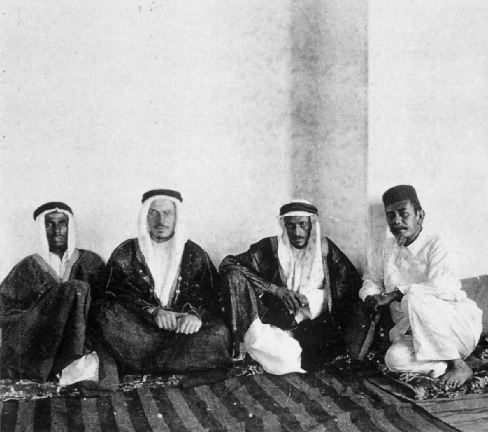 ISLAMIC HISTORY, ARTS, AND CULTURE.: VII. EN ROUTE TO MAKKAH: PILGRIMS ...