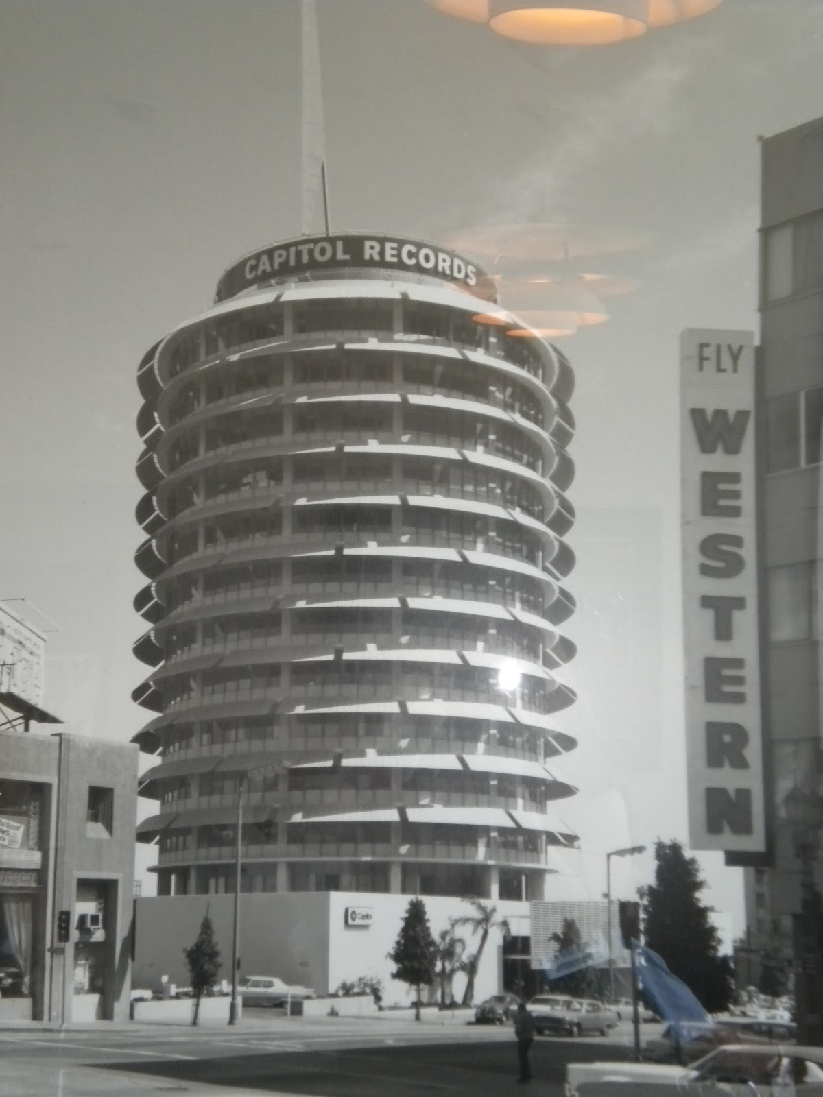 Words Done Write: Capitol Records lets in lookie loos for exclusive event