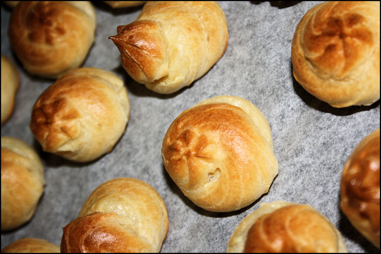 dulcesconluana: PROFITEROLES RELLENOS DE CREMA PASTELERA (TM)