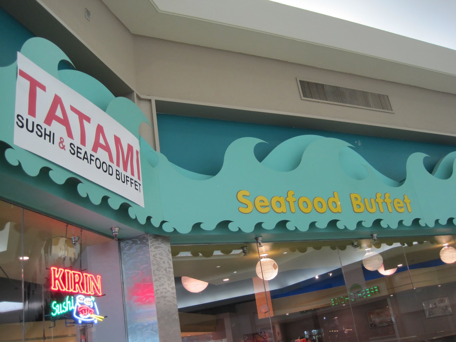 a guide to good food: Tatami Sushi and Seafood Buffet