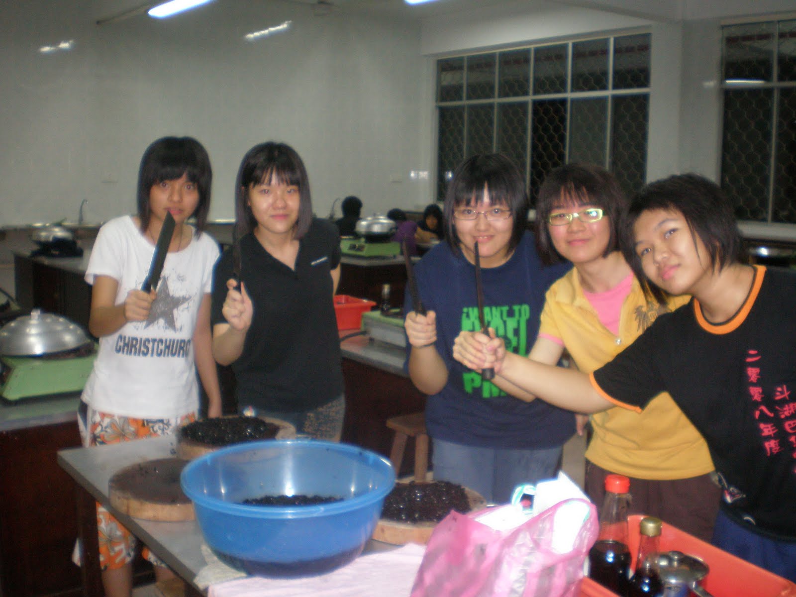 Leo Club of Sabah Chinese High School: Joining camp of Interact Club ...