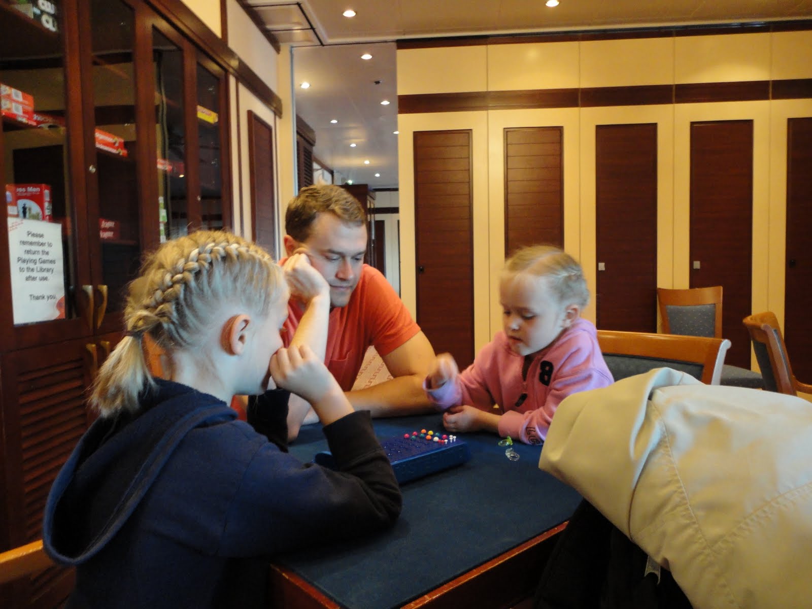 Dobber-Blog: Life on Board the Norwegian Sun