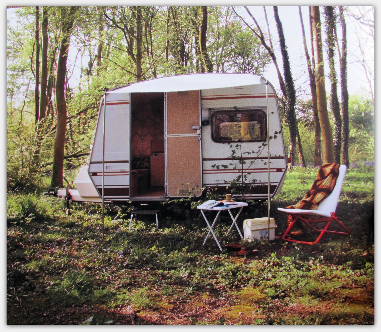 A Tranquil Townhouse: cool retro caravans