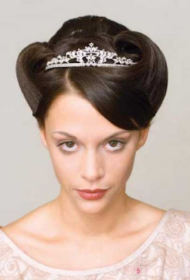 African American Wedding Hairstyles & Hairdos: Classic Updo With Tiara