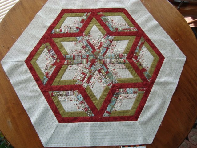 Thread Head: Log Cabin Table Topper