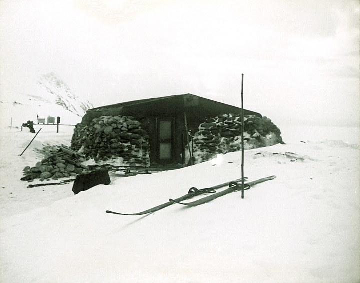 ORCADAS 20.10: OMOND HOUSE