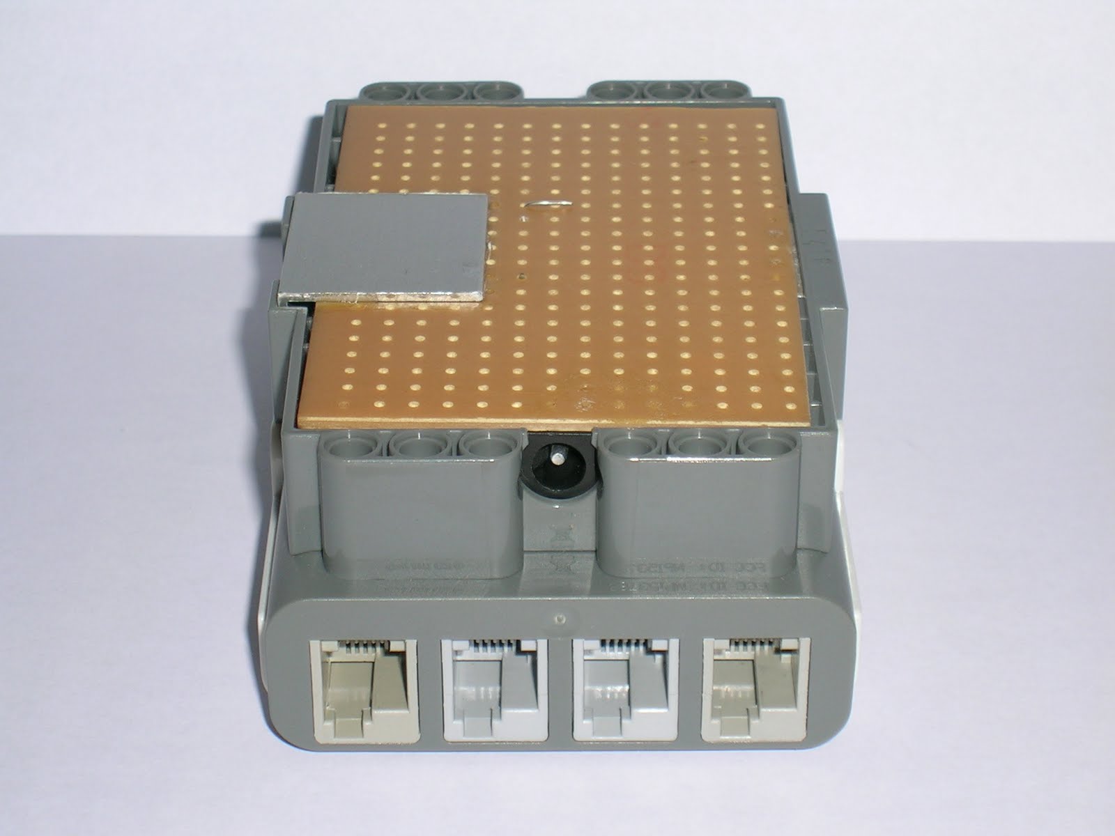 Lego Mindstorms and Technics Scene in Malaysia: Sneak peek of the NXT ...