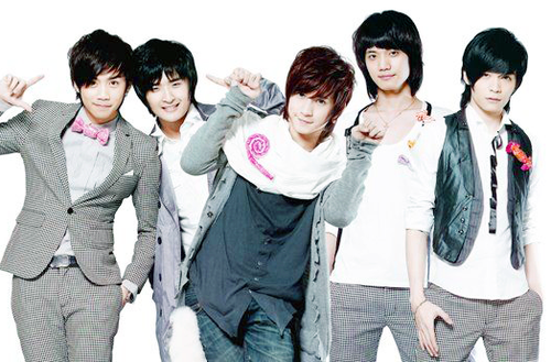 Mundo Oriente: Top Combine