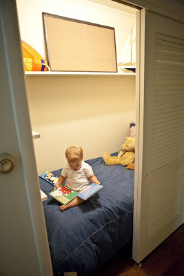 crimson on white: Closet Bed: One man's quest to turn a closet into a fort!