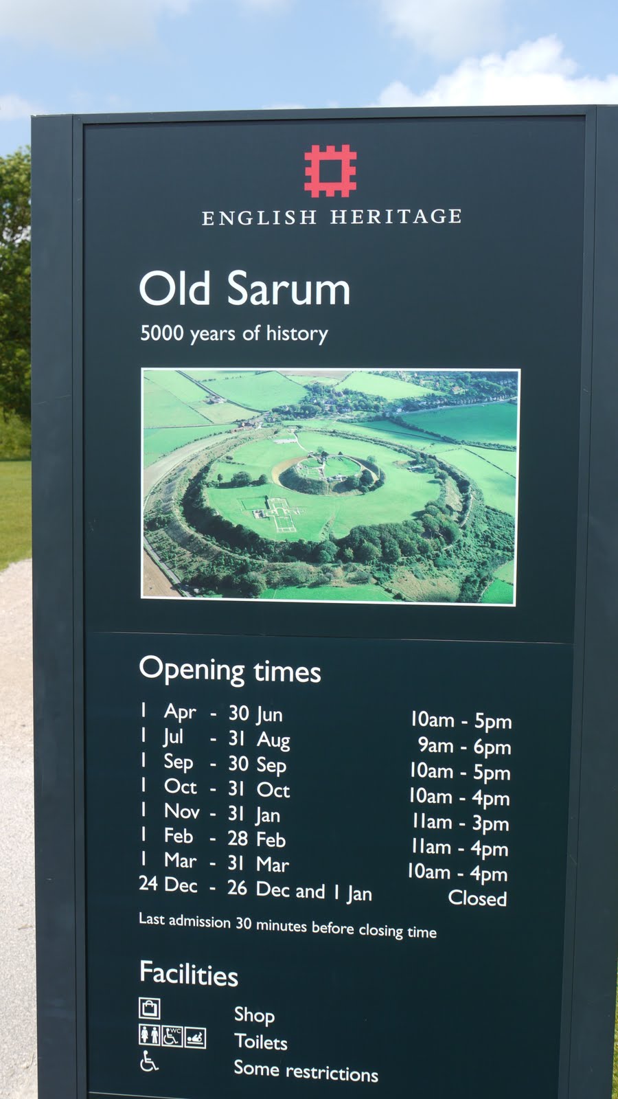 Old Sarum Salisbury - Britain All Over Travel Guide