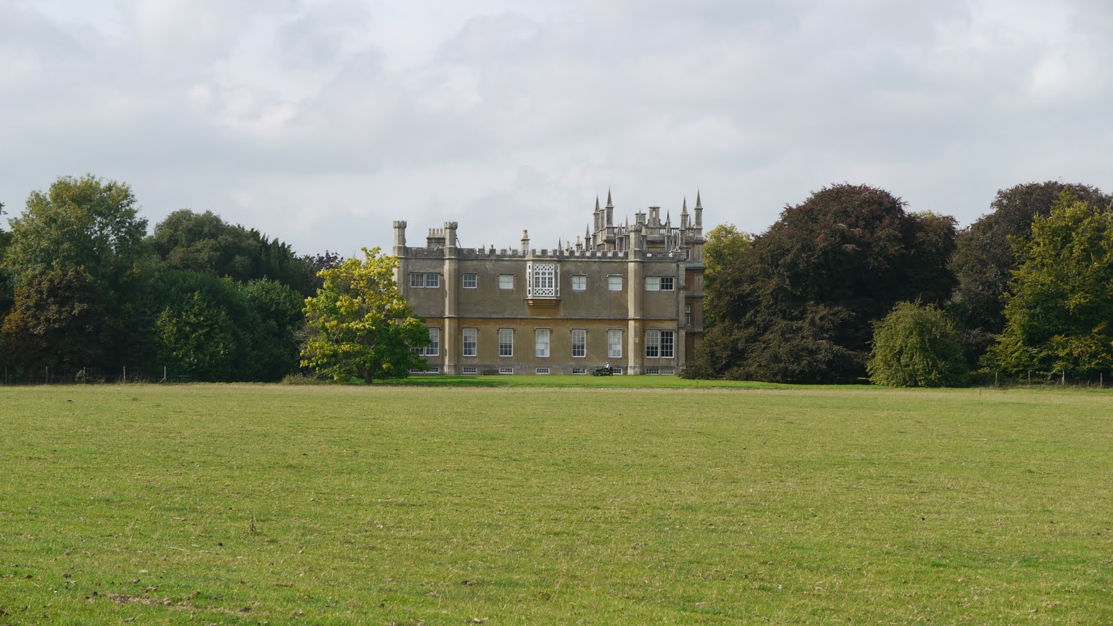 Corsham Court - Britain All Over Travel Guide
