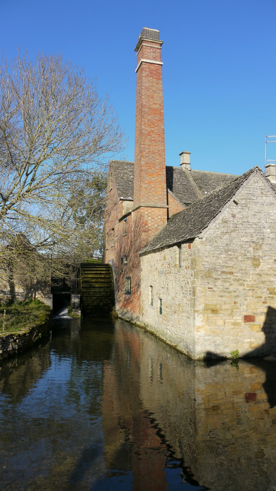 Lower Slaughter Cotswolds - Britain All Over Travel Guide