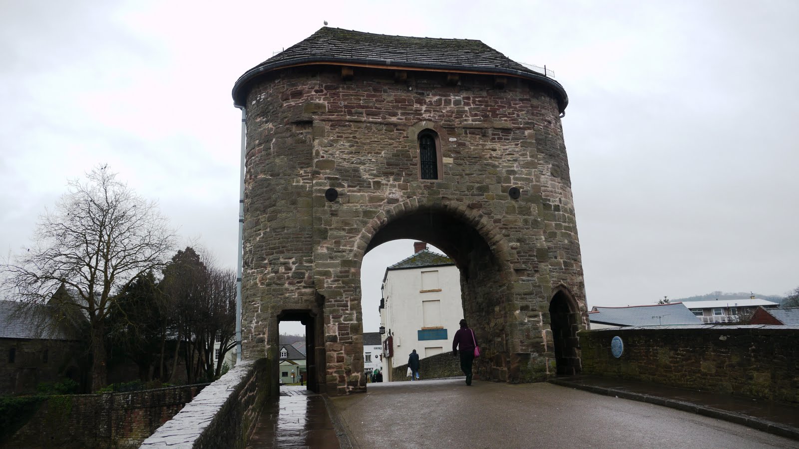 Monnow Bridge Monmouth - Britain All Over Travel Guide