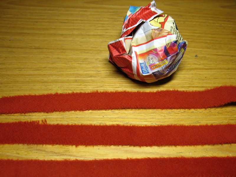 Globuri din textile reciclate – Breslo :: Breslog