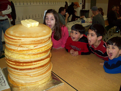 Thoughts of a Bama Belle: Largest Pancake stack!