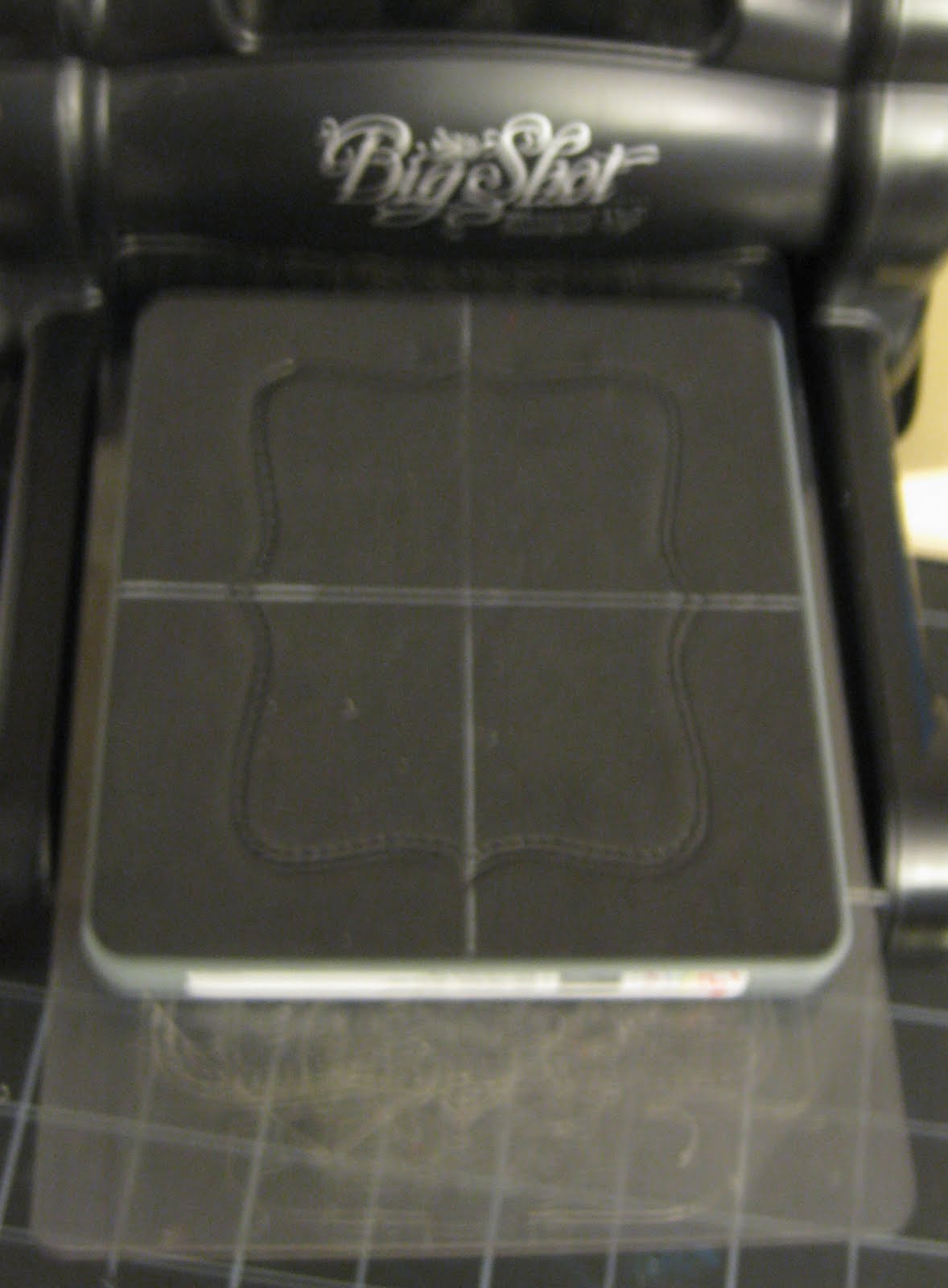 Stamp-n-Design: Big Shot Die - Half-cut Technique with Top Note!