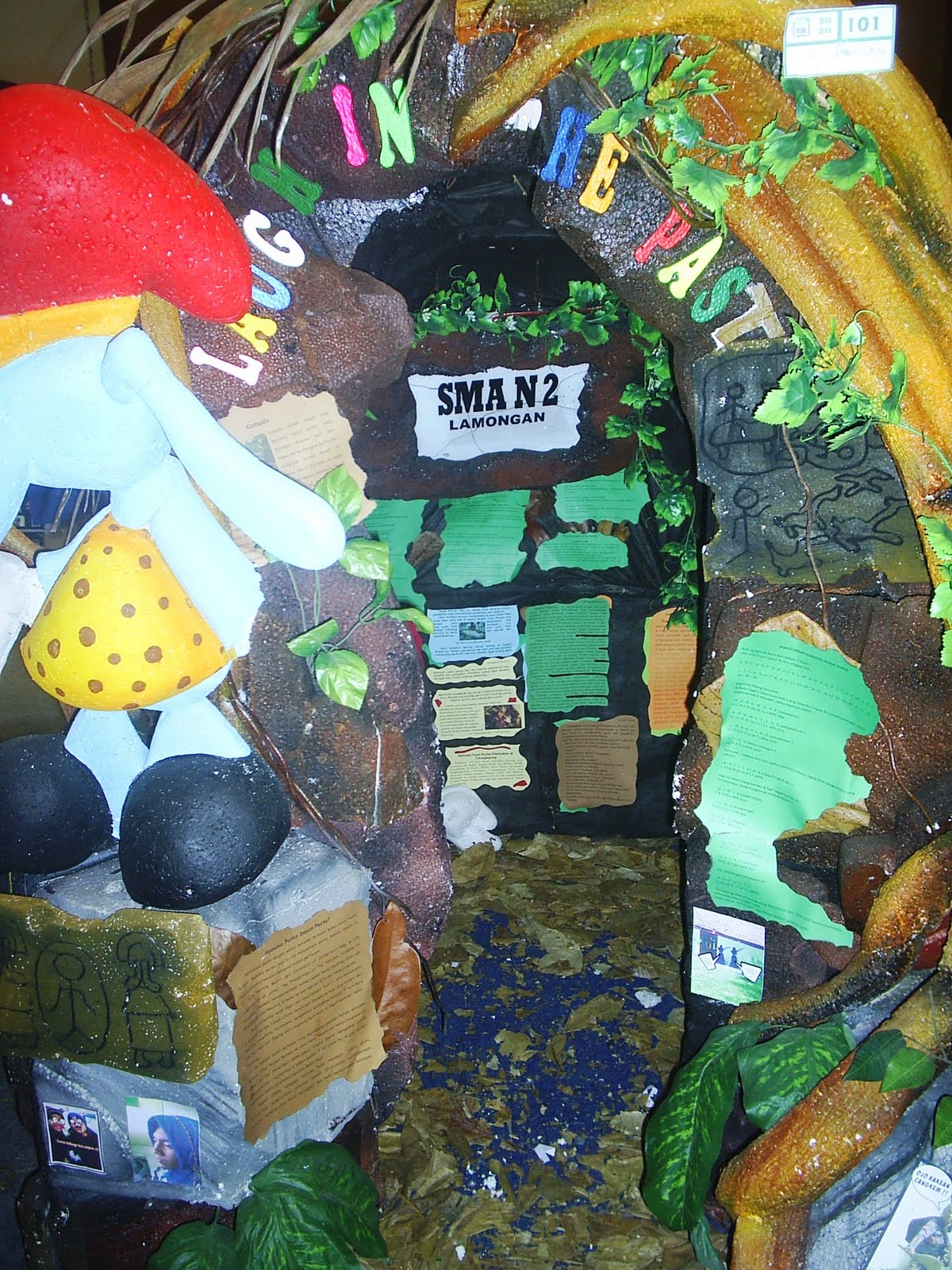 RIU is ME: Mading 3D : Caraku Mengalihkan Sakit Hatiku