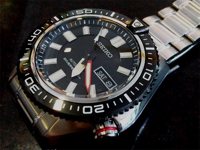 thetick-thetick.blogspot.com: Review: Seiko SKZ325K1 “Stargate” Diver