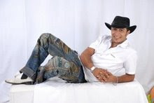 baixe cdz: César Adriano