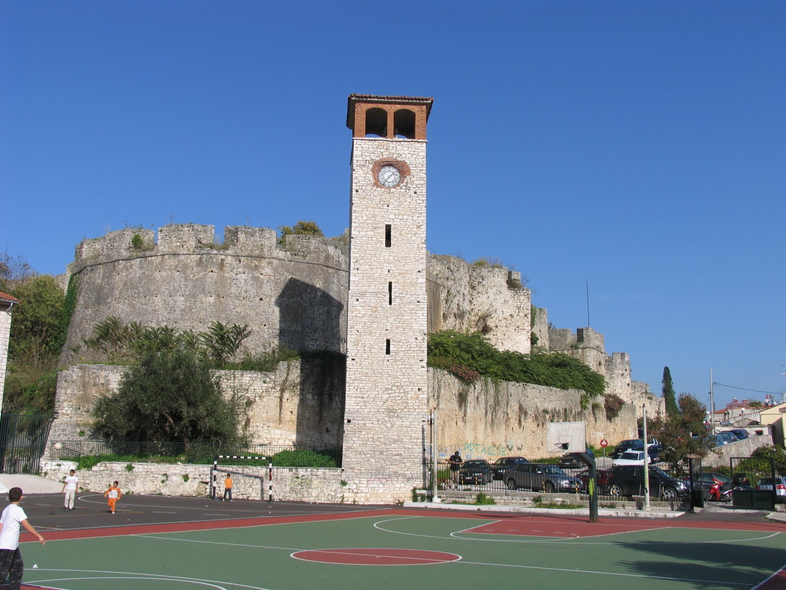 ΑΡΤΑ: Η πόλη της ιστορίας και των θρύλων...