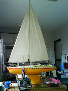 小畢的BloGgeR: 遙控帆船順風號kyosho fairwind 900